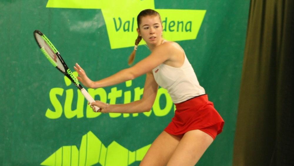 Simona Waltert triumphiert in St. Ulrich - Tennis | SportNews.bz